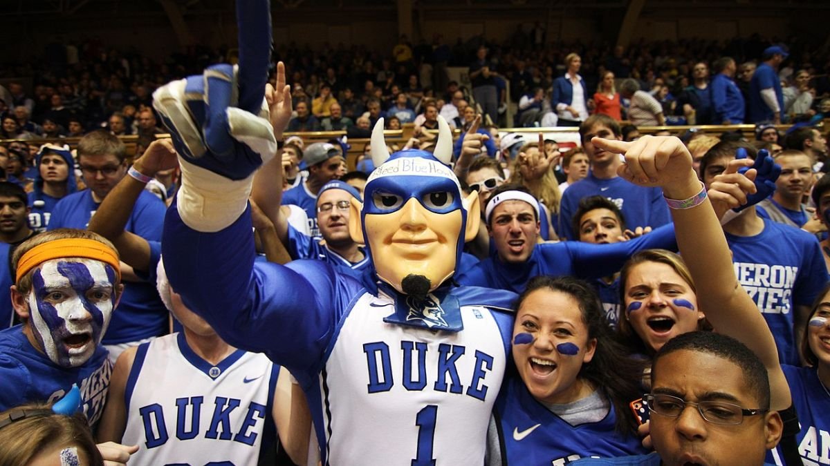 Cameron Indoor: A Front-Row Look at the Duke–UNC Rivalry and the Famous ...